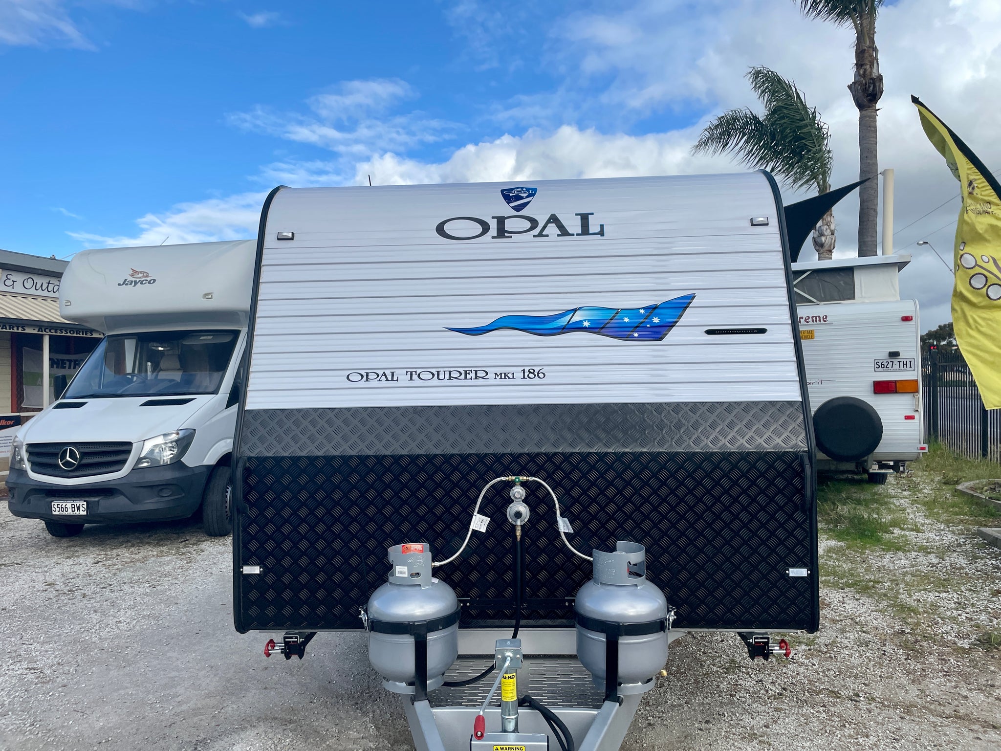 OPAL TOURER MK1 186