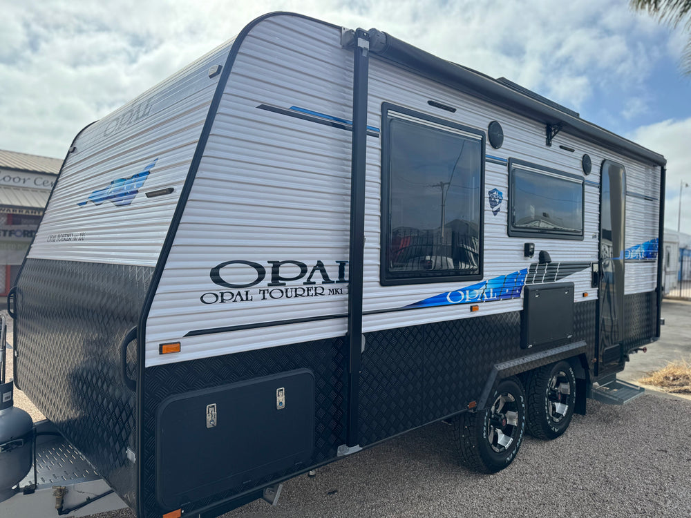 OPAL TOURER MK1 186